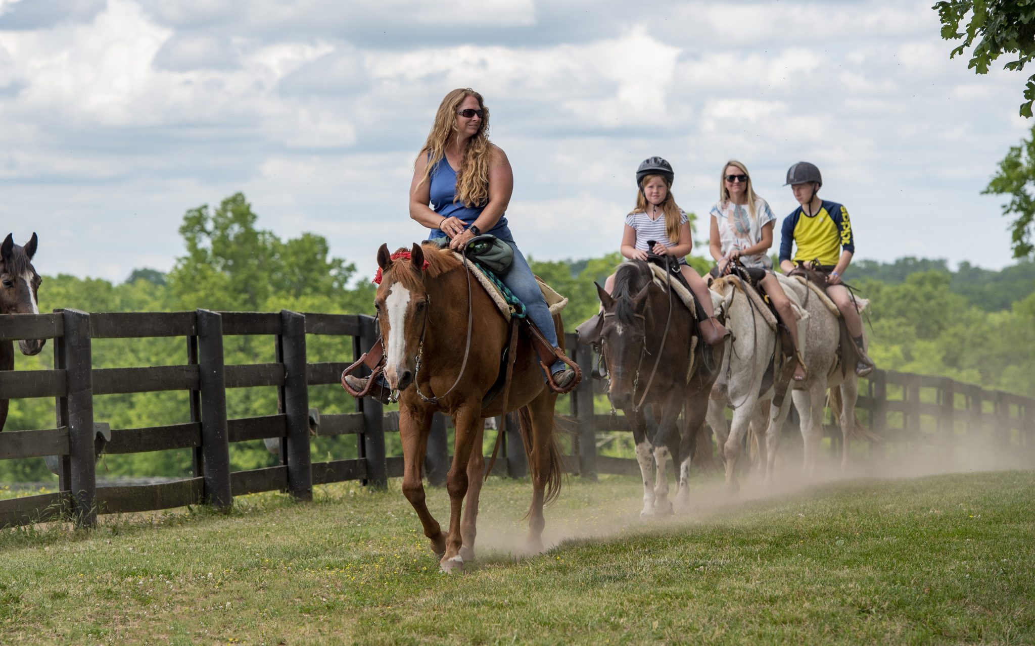 Horseback Trail Rides & Pony Rides - Kentucky Horse Park